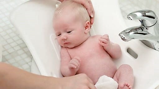 Cuidados com a higiene do bebê